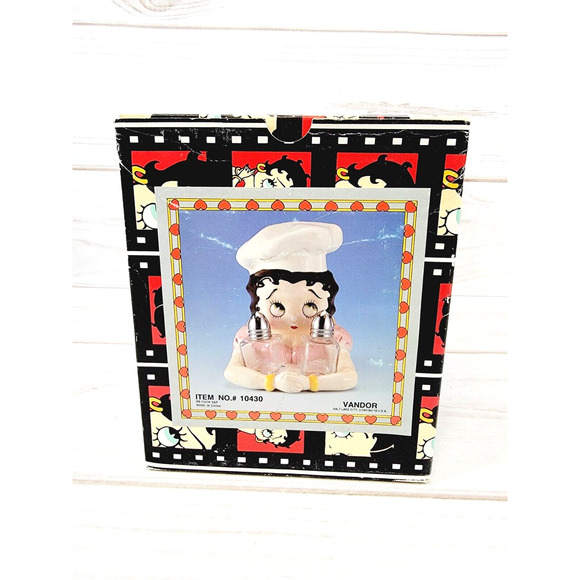 Vandor | Kitchen | Vintage Betty Boop Chef Salt Pepper Shaker Holder ...
